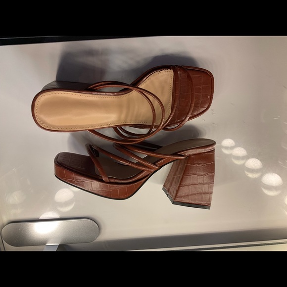 Shoes | Brown Chunky Heels | Poshmark